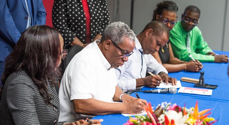 Saint Lucia News - Public sector unions secure largest ever salary increases